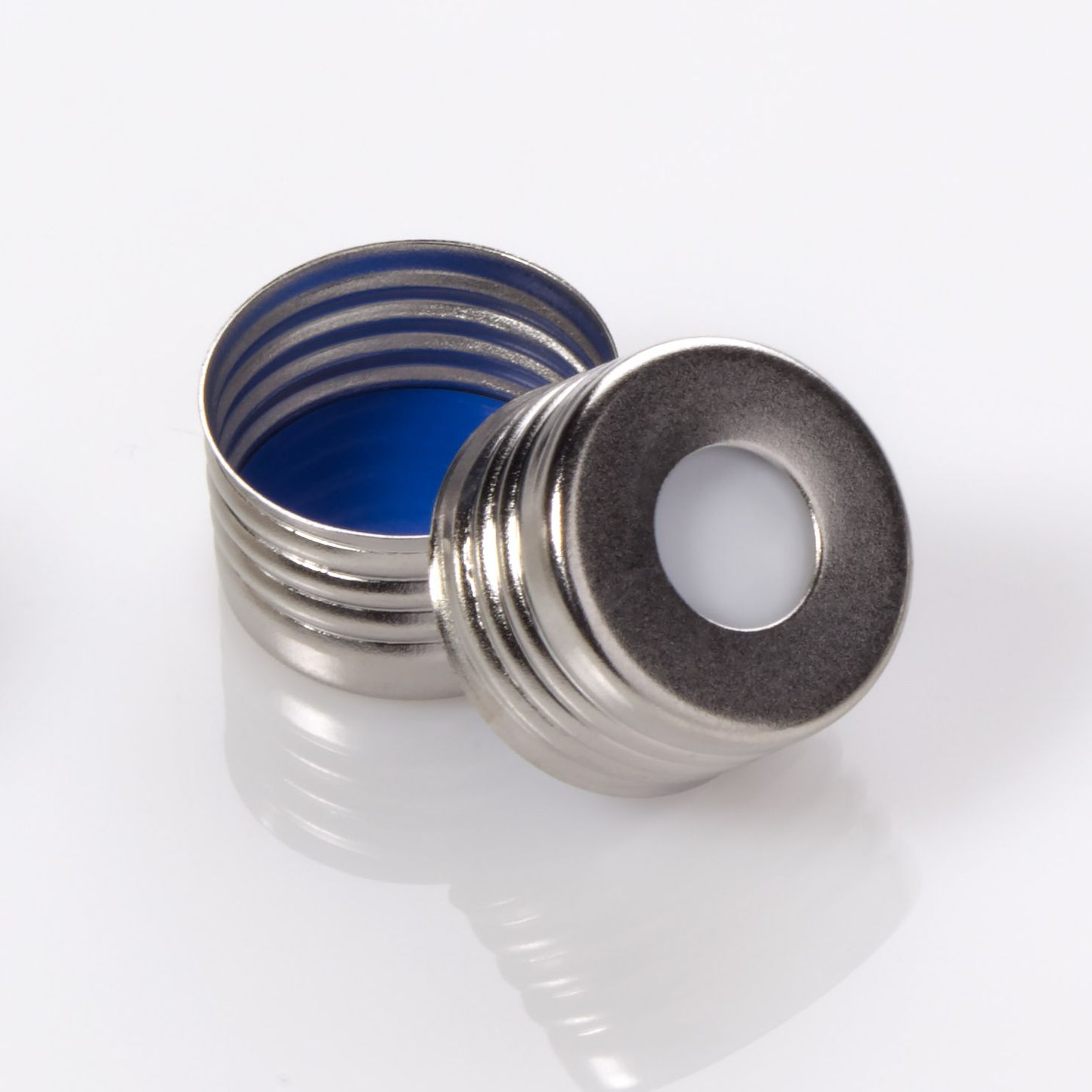 18mm Open Top Magnetic with 0.060" Dark Blue PTFE/Silicone Septa Screw ...